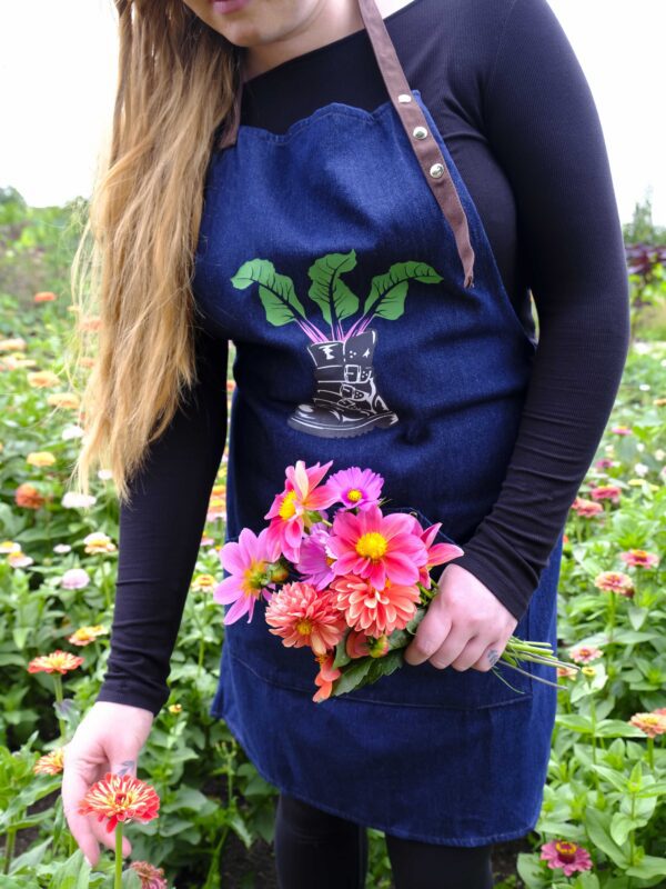 Buy She Grows Veg Denim Apron Seeds | She Grows Veg
